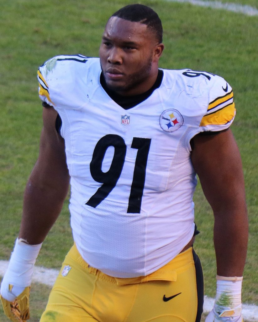 Steelers DE Stephon Tuitt announces retirement | The Sports Cast