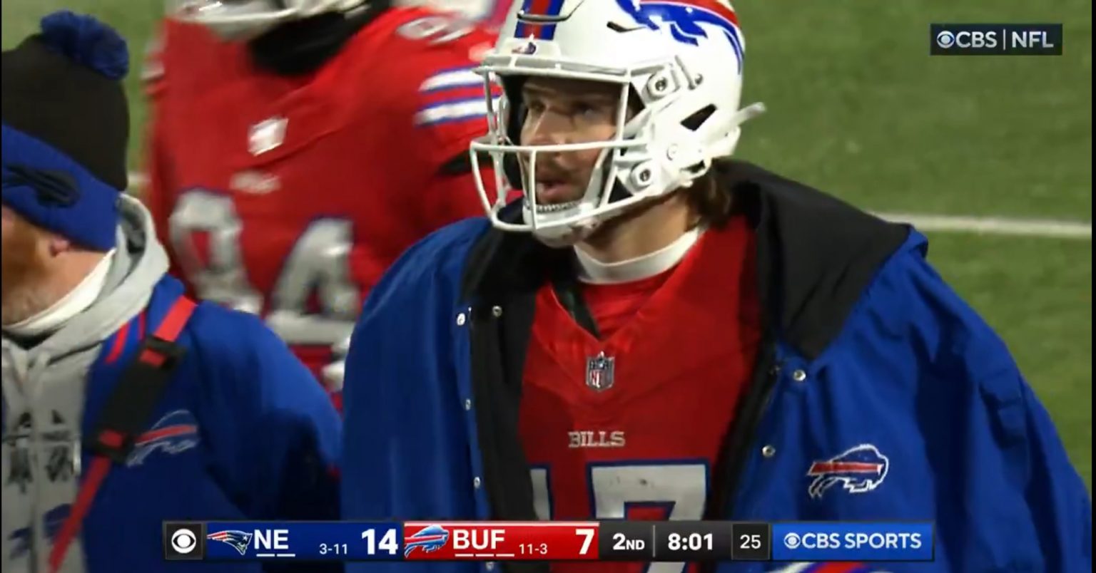 Bills' Josh Allen played through broken bone in foot | The Sports Cast