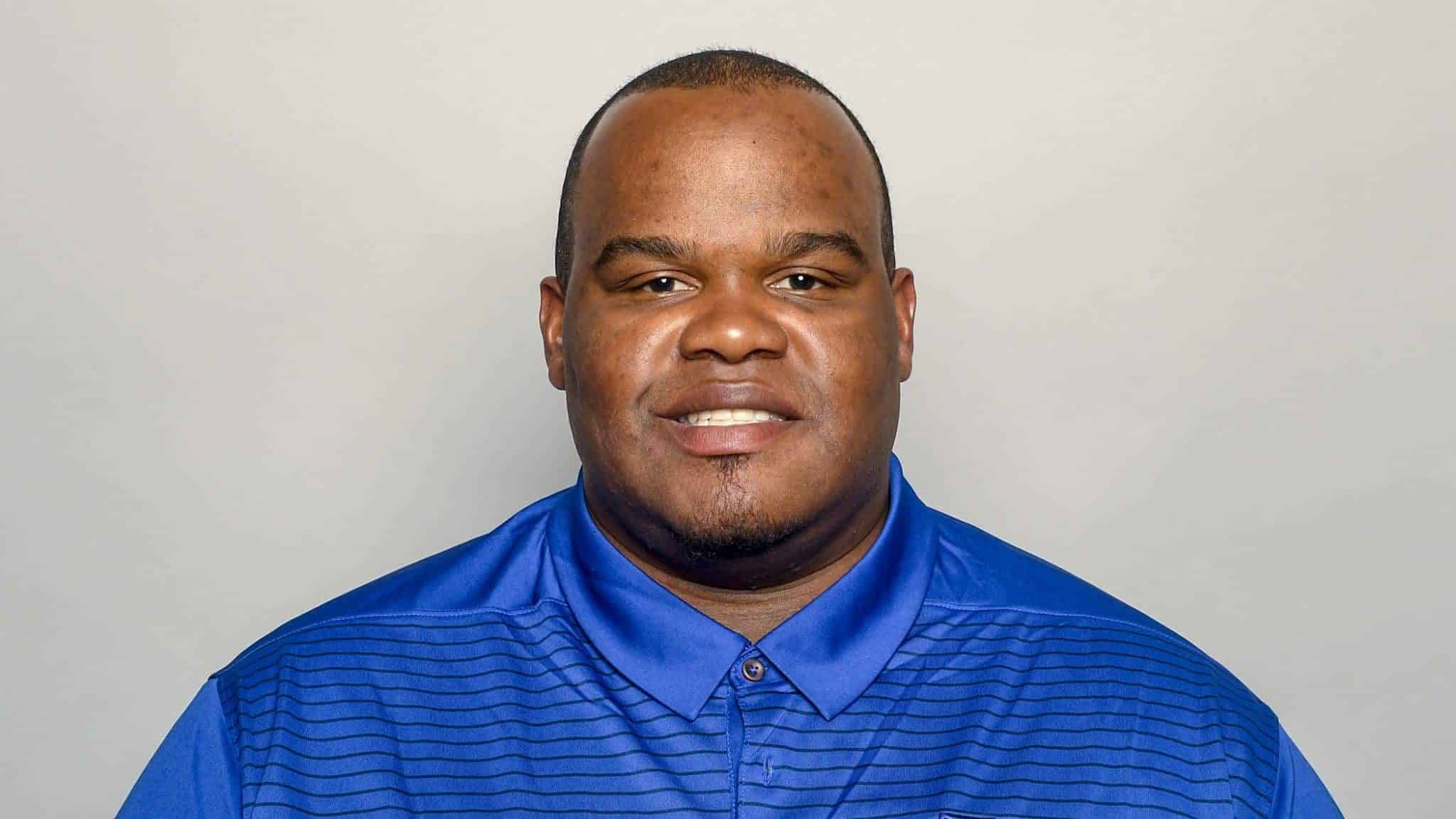 Cowboys TE coach Lunda Wells is expected to interview with Steelers ...